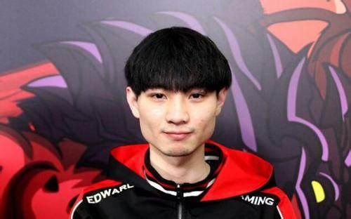 EDG到底怎么了?网友一语中,扣肉、mouse都深受其害!