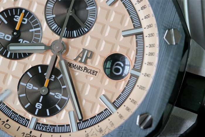 大成讲表：AP皇家橡树离岸型26400鉴赏，迷彩风