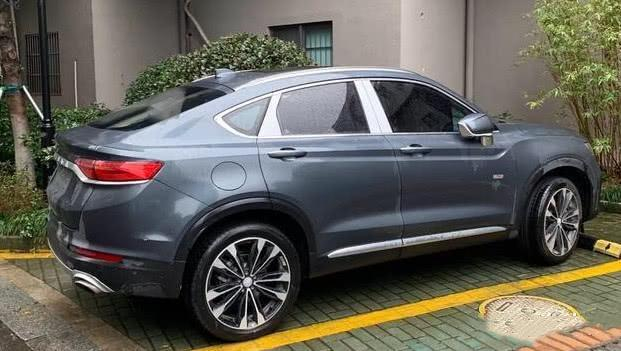 长安CS85将迎来新劲敌，比宝马X6漂亮，提速6.8秒