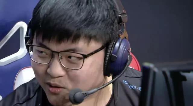 S8总决赛的8.19,将会是属于UZI的版本?又一招牌英雄被加强了!