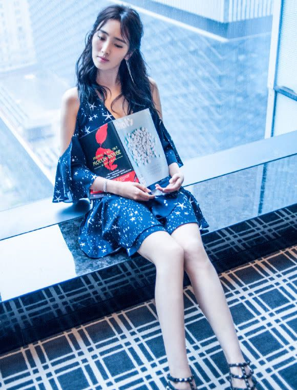 王紫璇白费了172cm身高，因穿了2条裤子，瞬间变158cm