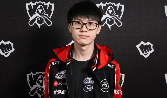 LOL：最年轻的世界冠军不是阿水，而是EDG的这个人！
