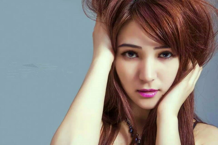 千娇百媚美女模特新疆妹-Raziye_新浪新闻