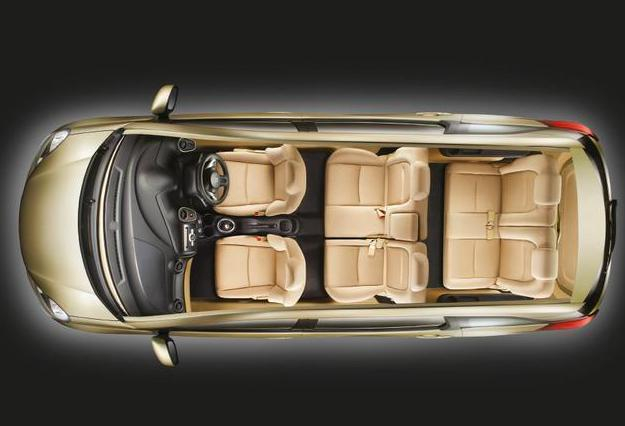 本田BR-V，其实是7座面包车，8万不如宝骏310W？