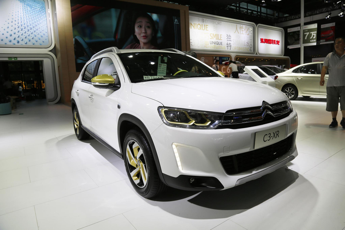 东风雪铁龙C3-XR，15万级别城市SUV，车展实拍！