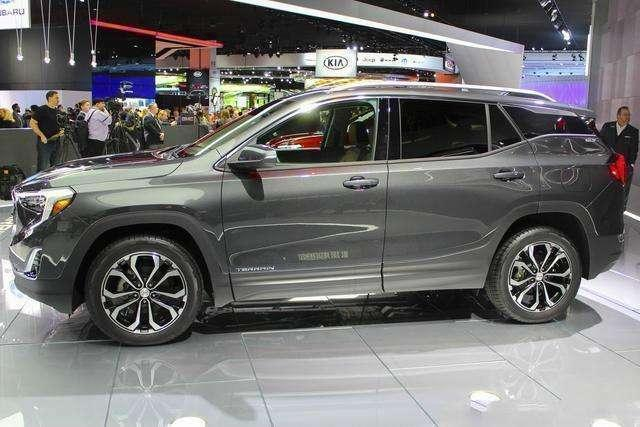 2.0T+9AT, 全新豪华SUV来袭, 卖18万狙击汉兰达