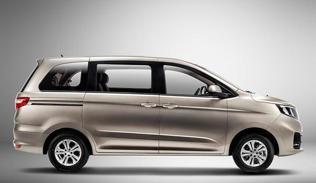 这款走心的MPV，油耗6.7L 配电吸门，6万实力超730