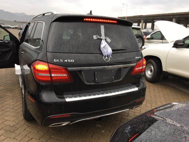 18款新款奔驰GLS450美规版奔驰旗下最大个儿的SUV GL的“进化”