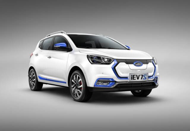 轻松伴你走过春夏秋冬 江淮纯电SUV iEV7S发布 11.95万开启预售