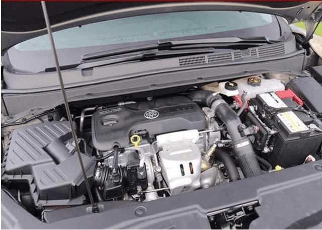 17万提全新别克GL6, 6座空间很实用, 车主: 水瓶被抖动的立不稳