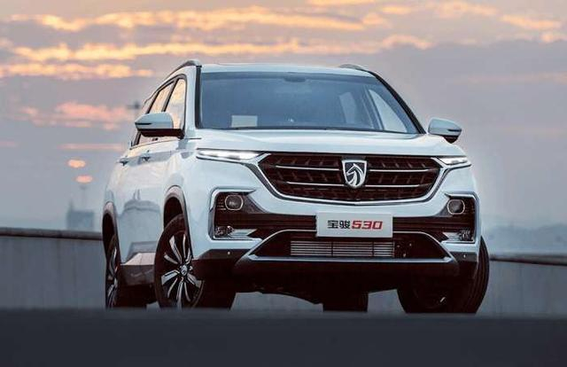 工厂偶遇上千台宝骏530，尺寸比H6都大，售6万即将发往全国！