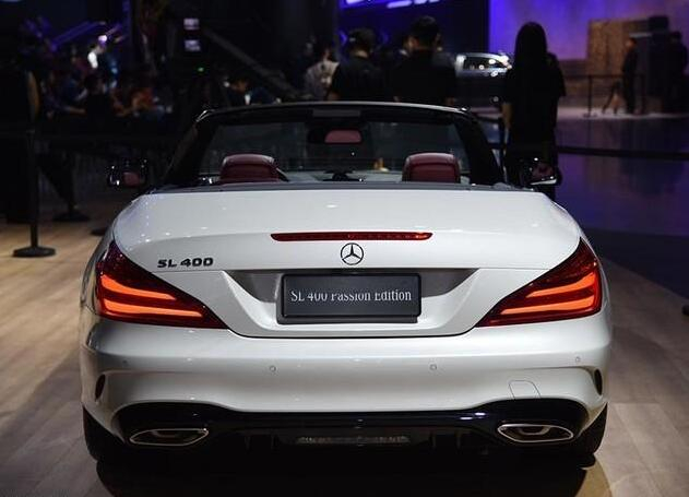 经典再续，奔驰SL400倾情特别版广州上市，动力不输保时捷