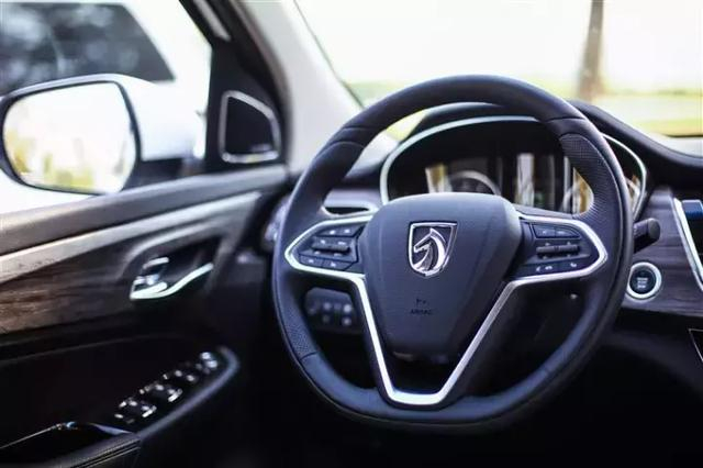 二胎家庭新选择，宝骏730 DCT来袭