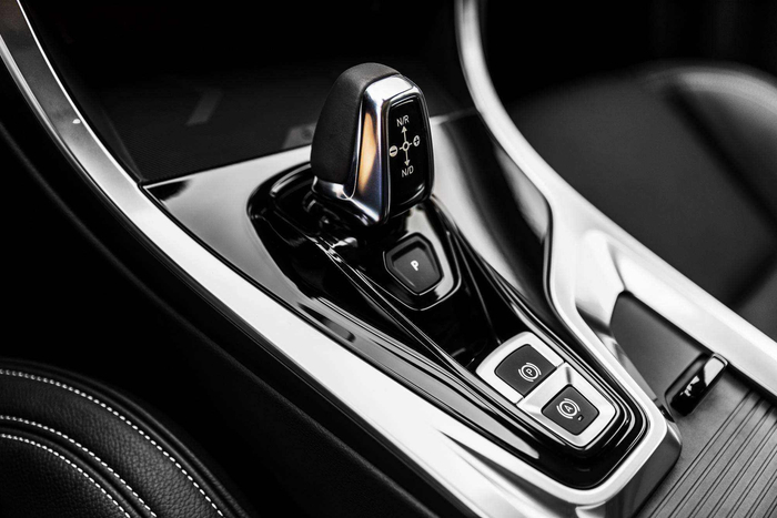 领克01 vs WEY VV7 自主高端该选谁？