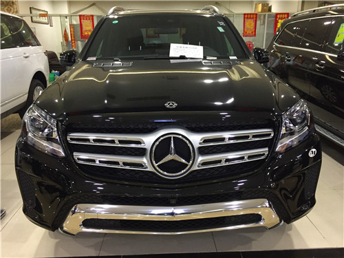 18款奔驰GLS450彰显尊贵气质