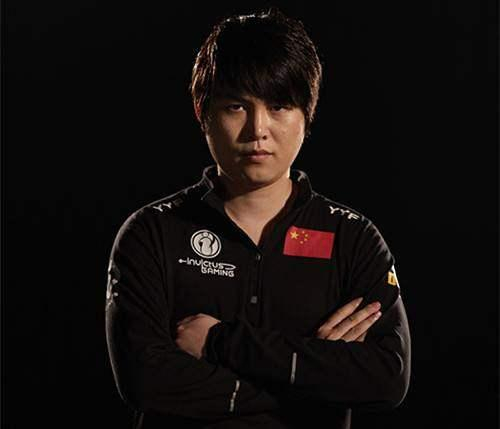 Dota排面yyf力压冯提莫夺得亚军！rua！