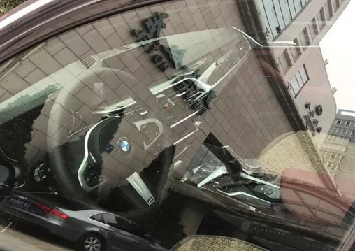 重磅！18款宝马525Li即将上市！我正去取消奔驰E200L订单的路上