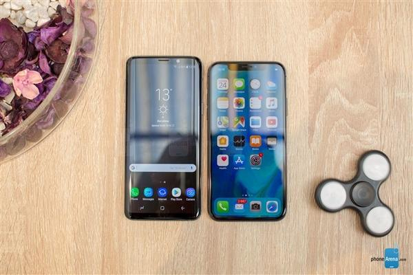 最美全面屏PK：三星S9/S9+/iPhone X对比，网友：三星看着舒服