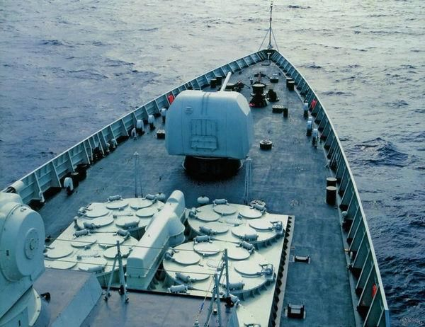 052C、054A、052D到055，三大垂发显智慧！|导弹|军工|通用化|弹筒|系统_新浪新闻