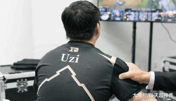 今晚7点RNG对决WE, Uzi确认复出, 网友: 女友治好了小狗的手伤