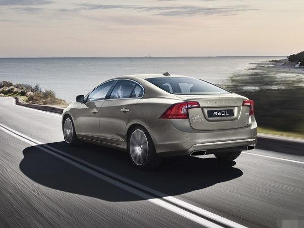 沃尔沃怒了，S60L直降10万，这价钱还买什么迈腾雅阁呀！