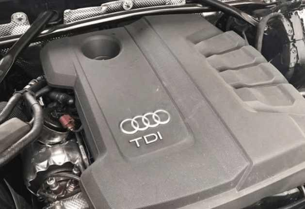 首批奥迪Q5L抵达4S店，加长后更像缩小版Q7，宝马X3要凉透了