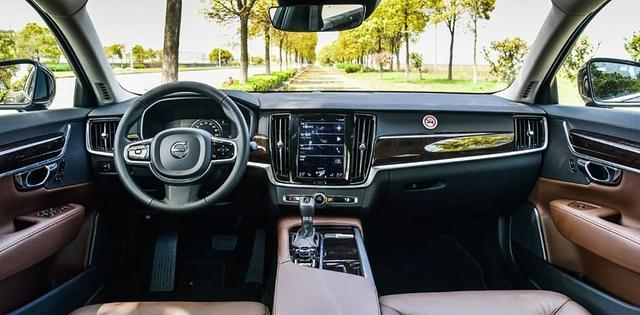 豪华行政级座驾 奔驰E级/捷豹XFL/沃尔沃S90导购