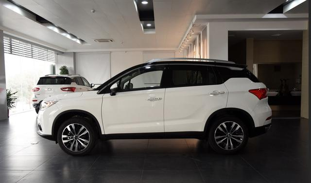 2017款广汽-传祺GS4，外观大气，配置丰富，真正的性价比之王