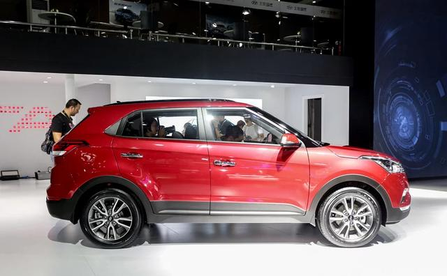 全新北京现代ix25，外型大改，性价比爆棚，年轻人首选的代步神车