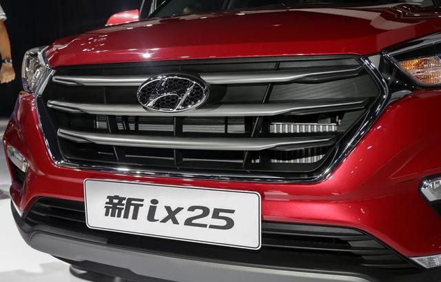 全新北京现代ix25，外型大改，性价比爆棚，年轻人首选的代步神车