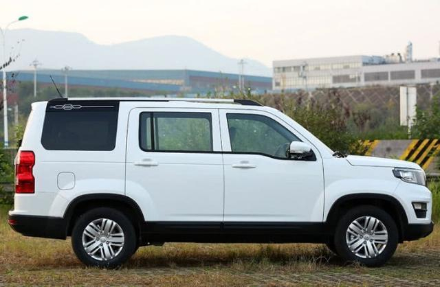 不到5万的7座中型SUV, 比五菱宏光更实惠, 长安X70A上市