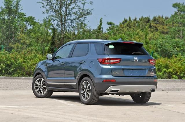 一个可以和国产广汽传祺GS4、长城哈佛H6火拼的好车长安CS55