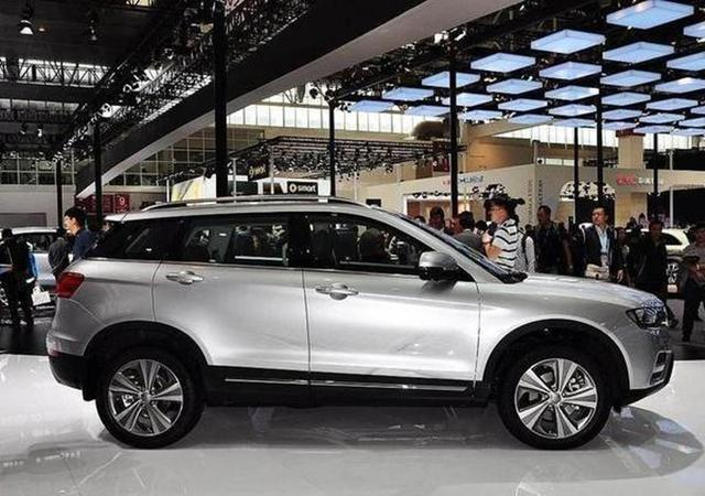 哈弗再推全新SUV，比VV7档次高，四驱仅15万，内饰逼格不输奥迪