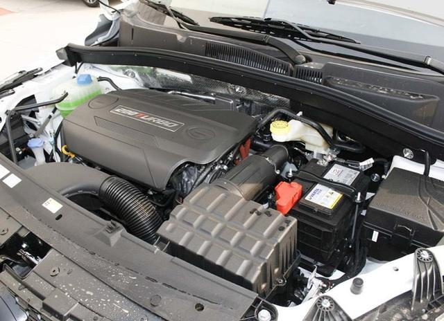 又一款国产1.5T SUV上市, 7.99万起售, 作为人生第一台车正合适