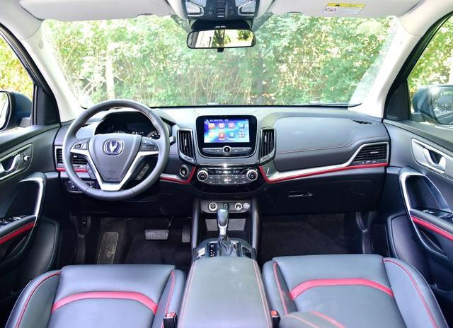 又一款国产1.5T SUV上市, 7.99万起售, 作为人生第一台车正合适