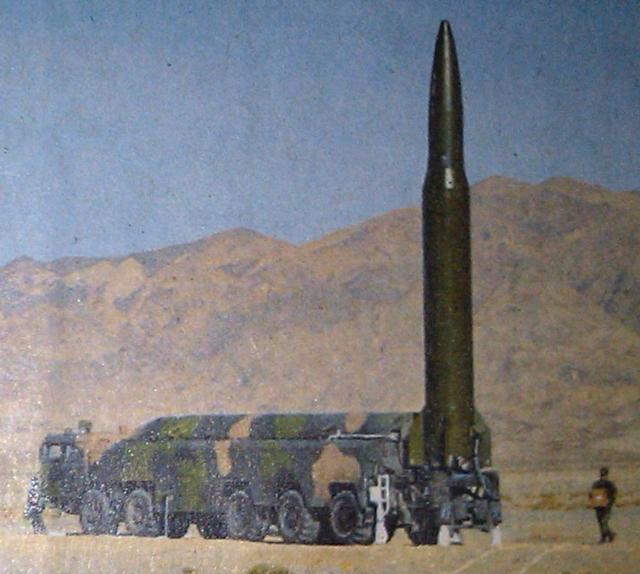 神秘的东风-16导弹部队春节亮相，号称冲绳快递岛链杀手