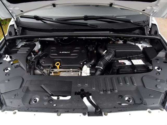 国产最安全的MPV，仅7万起售还配8AT，不买宝骏730了！