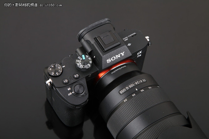 全画幅微单全面专业时代 索尼A7M3评测