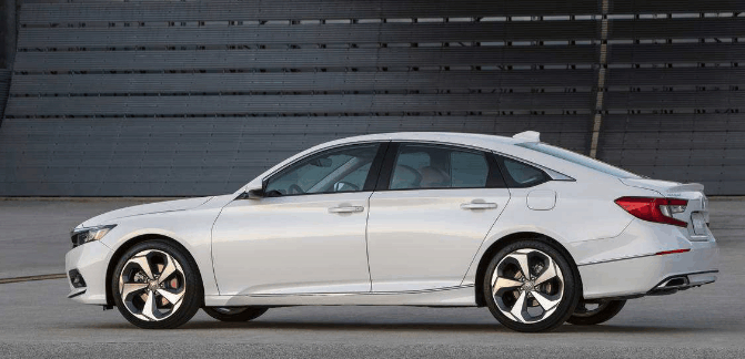 十代雅阁爆照——2.0T+10AT的强悍组合太残暴, 北京车展正式亮相