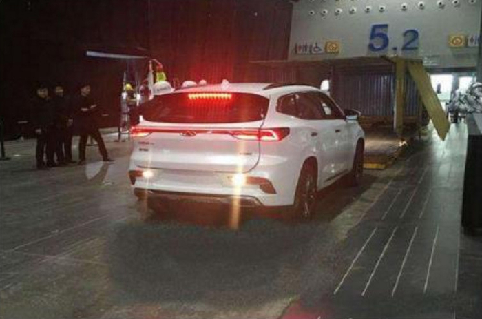 奇瑞高端SUV实车终于亮相，颜值帅到掉渣，1.6T发动机有218马力