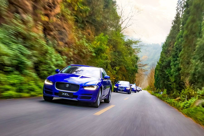 试全新捷豹XEL 聊运动30万级别不再只有宝马3系和凯迪拉克ATS-L