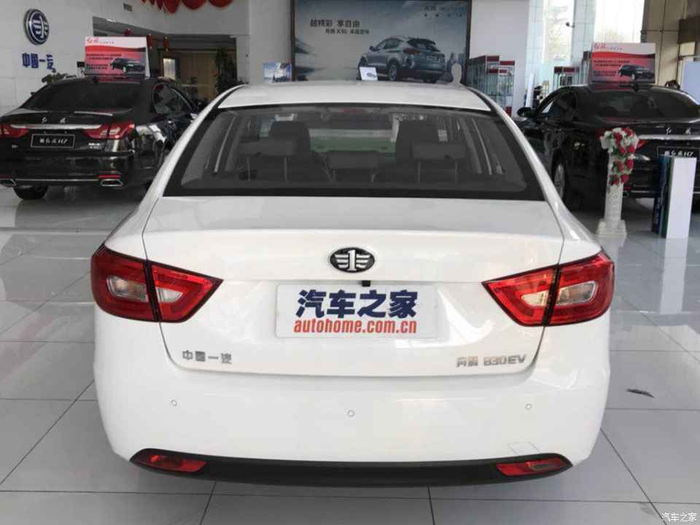 最大续航或为205km 一汽奔腾B30EV到店