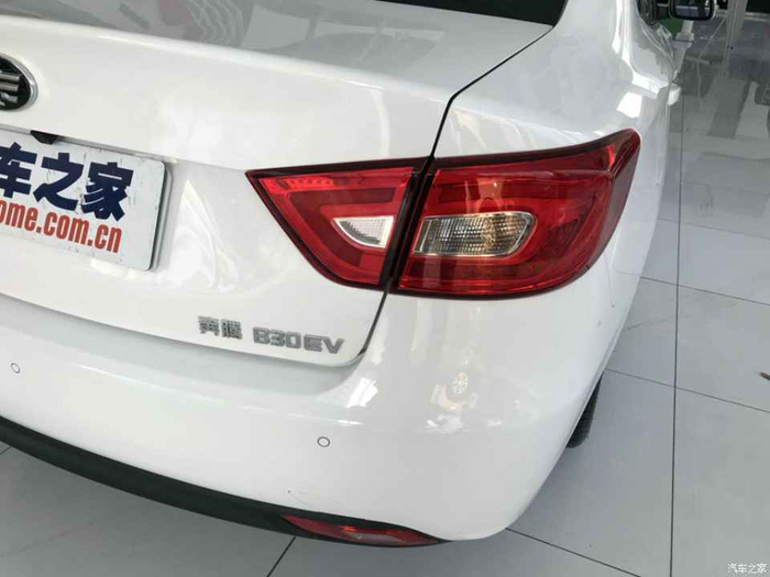 最大续航或为205km 一汽奔腾B30EV到店