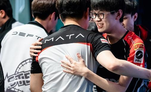 lols8总决赛KT头名出线, EDG小组第二晋级八强