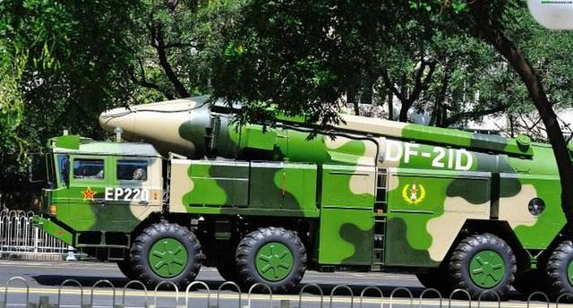 美军清楚中国的DF-21D导弹穿甲弹头可穿过航母全部十四层甲板