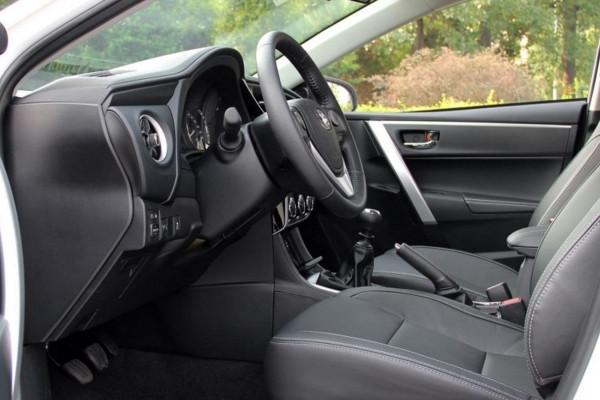 新款丰田卡罗拉上市价格公布 搭载1.6L/1.2T和1.8L发动机系统