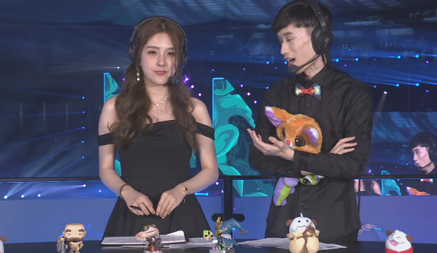 BLG击溃IG晋级决赛，网友：这次我支持AJ夺冠