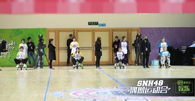 SNH48偶像运动会：单马尾！ 大长腿！美少女挑战短跑跳高！！
