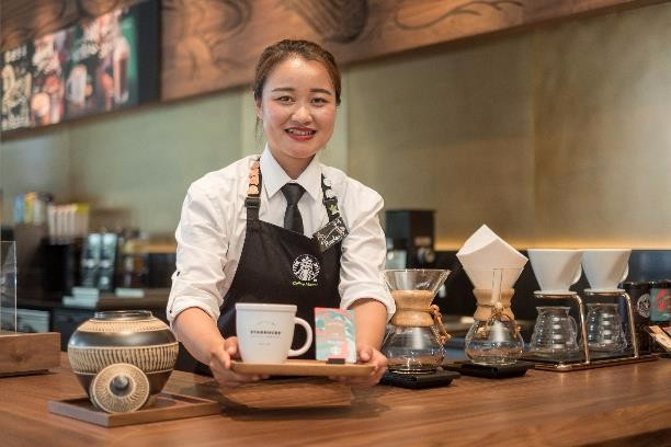 深耕六年致敬云南，星巴克中国首家咖啡原产地门店开业