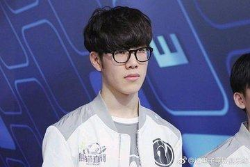 什么? IG上单The Shy不是韩援? 拳头官方表示: 他是中国选手!